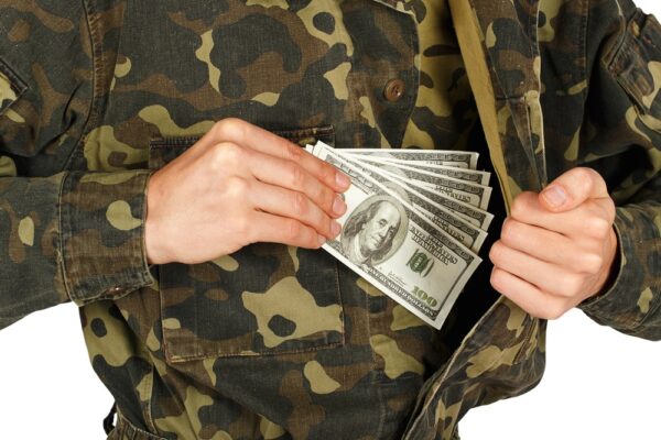 How to Reach Financial Freedom and Retire Early Serving in the Military ...